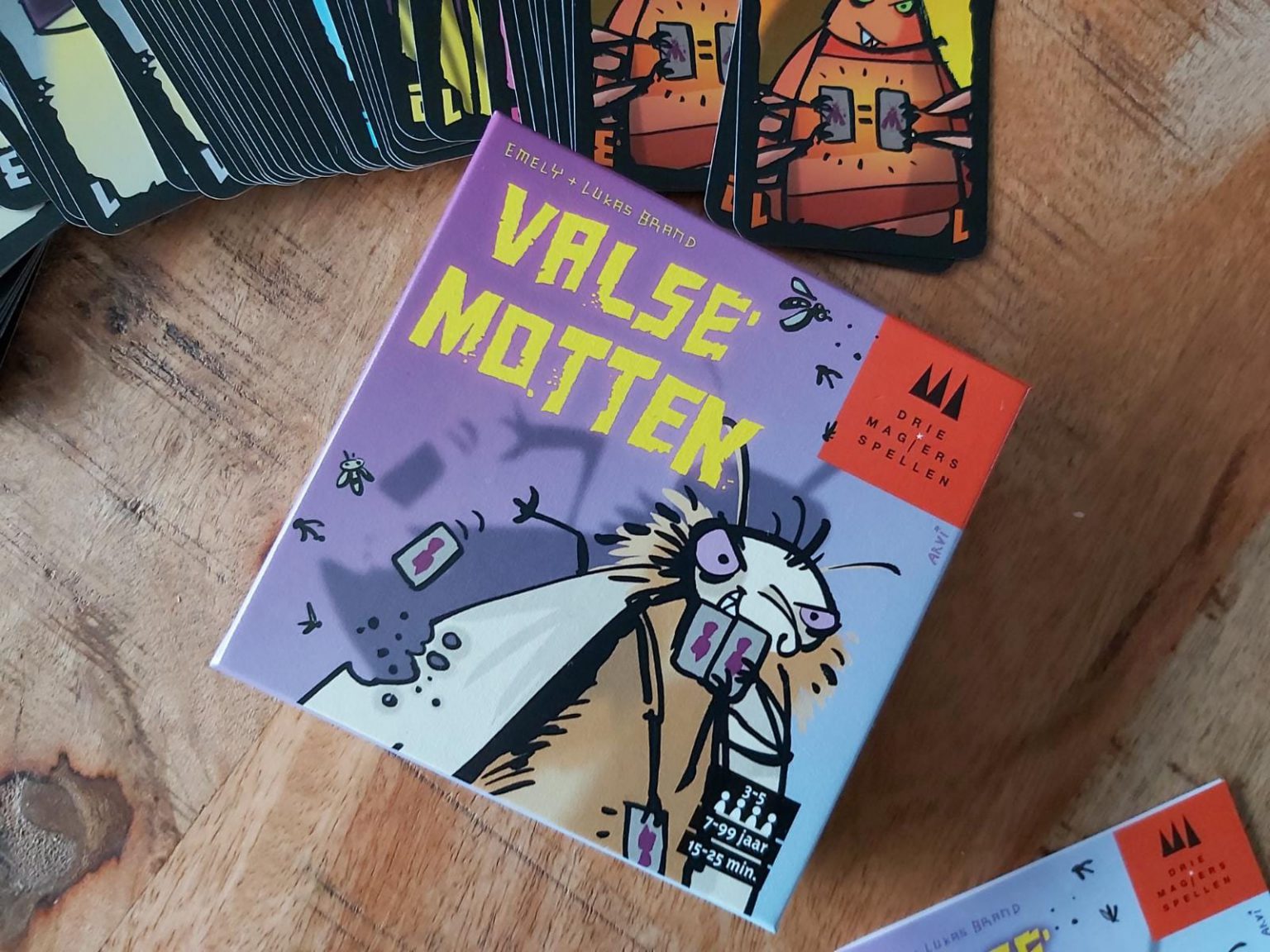 Valse motten is een ondeugend spel voor echte valsspelers