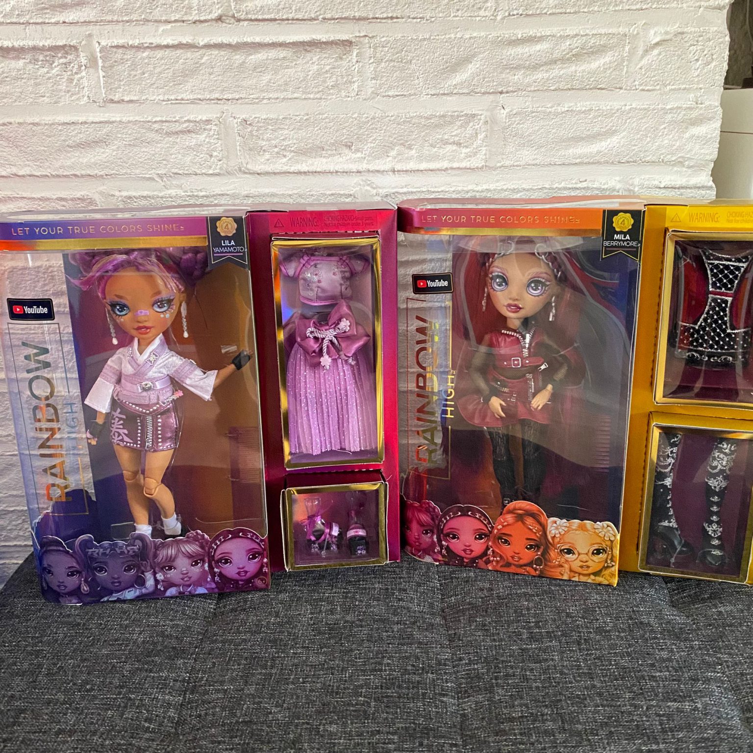 Rainbow High serie 4 poppen recensie bij MamaScrapelle