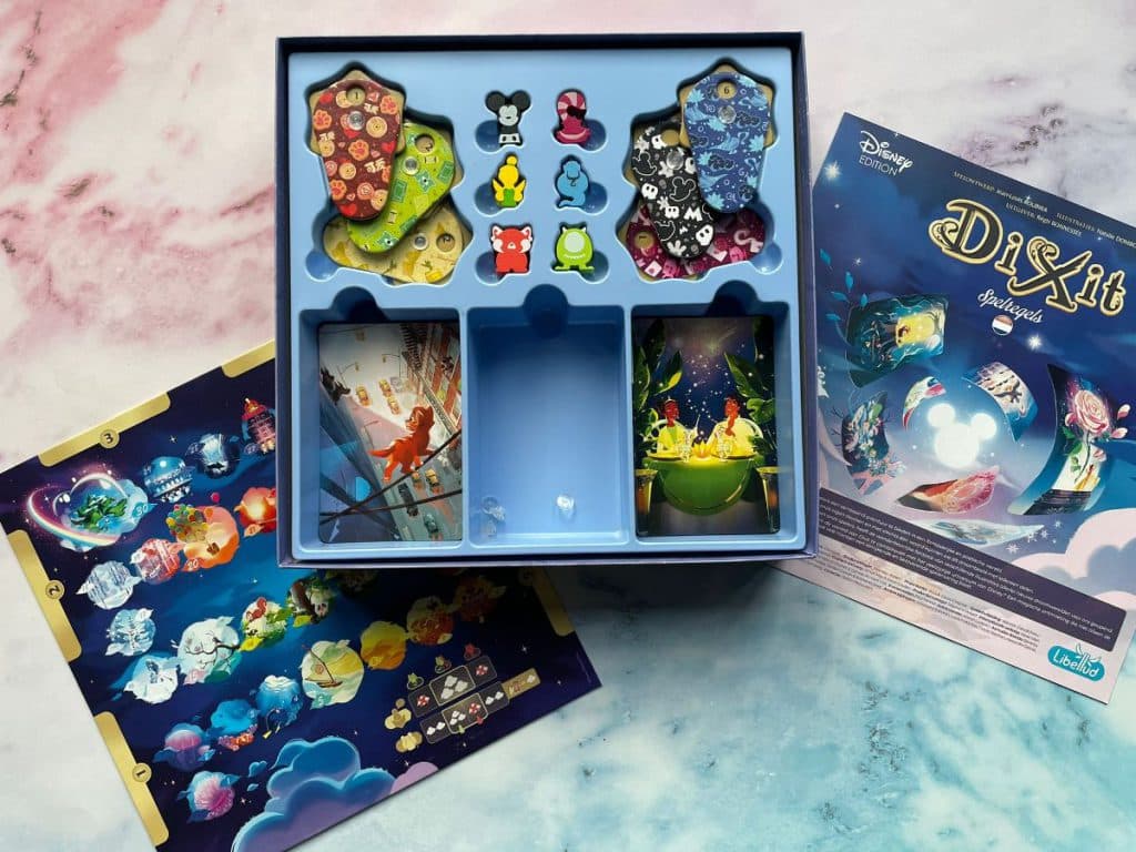 Dixit Disney edition - een sprookjesachtig spel - MamaScrapelle