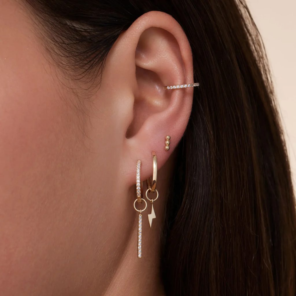 Sieraden vrouw - een verandering door de jaren heen - MamaScrapelle