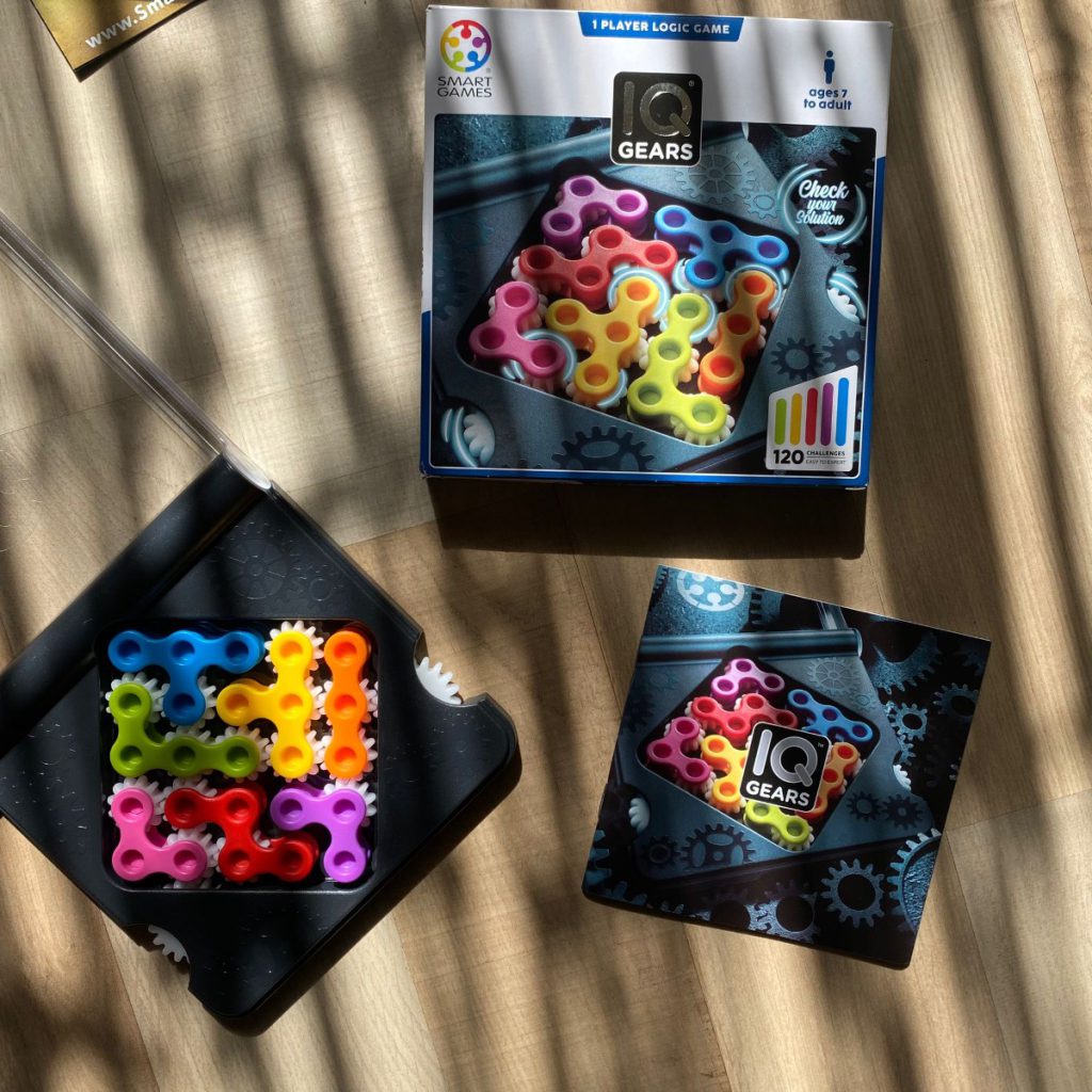 IQ Gears SmartGames | Puzzel spel 7+ review @ MamaScrapelle